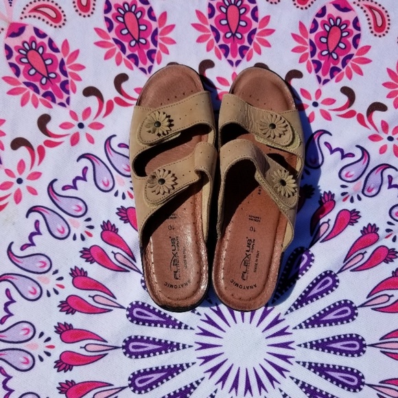 Flexus | Shoes | New Flexus Italian Comfort Anatomic Slip On Sandal ...